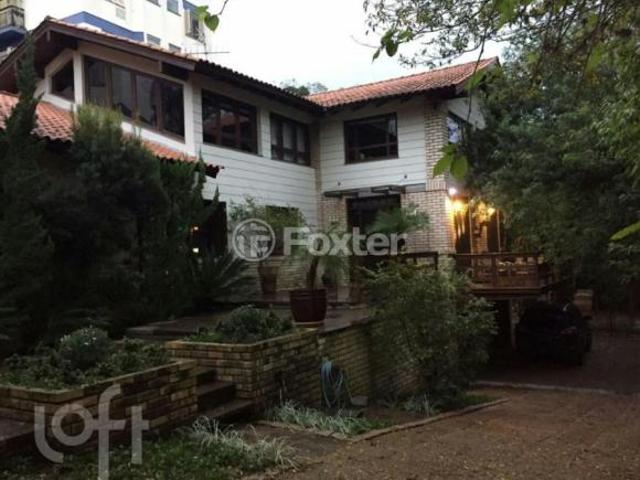 Casa, 4 dormitórios, 380 m², em Tristeza