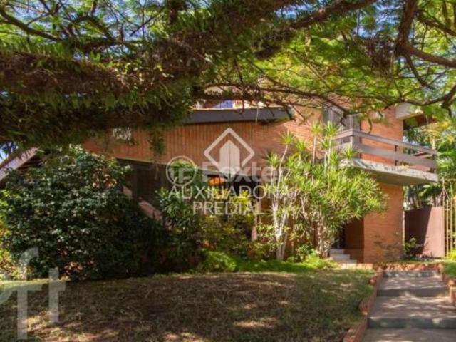 Casa, 4 dormitórios, 407 m², em Chácara das Pedras