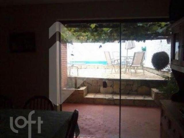 Casa, 4 dormitórios, 400 m², em Teresópolis