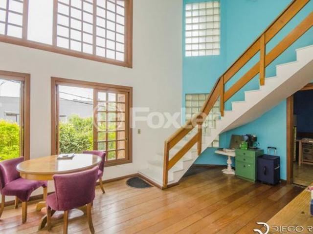 Casa, 4 dormitórios, 412 m², em Passo da Areia