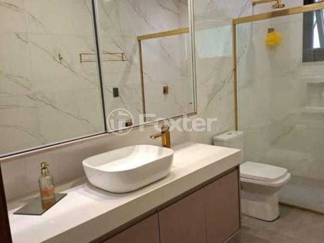 Casa, 4 dormitórios, 420 m², em Lomba Grande