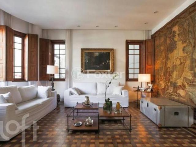 Casa, 4 dormitórios, 440 m², em Floresta