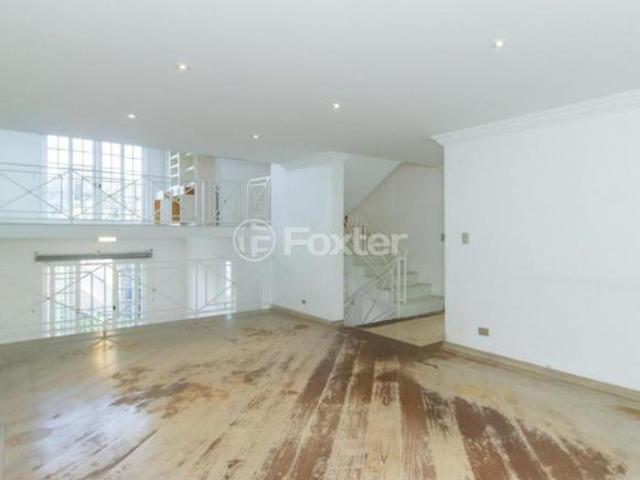 Casa, 4 dormitórios, 440 m², em Vila Progredior