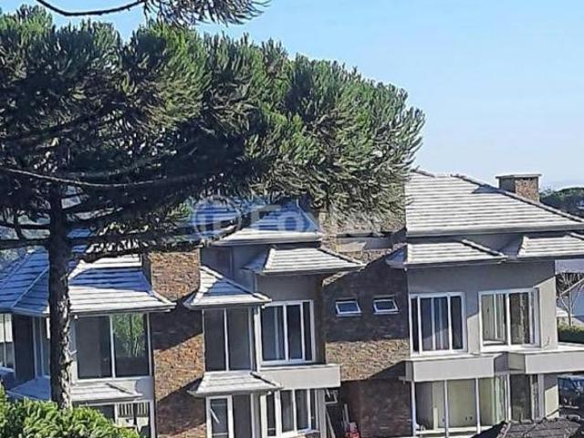 Casa, 4 dormitórios, 465 m², em Vale das Colinas
