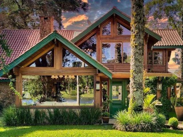 CASA 4 DORMITÓRIOS