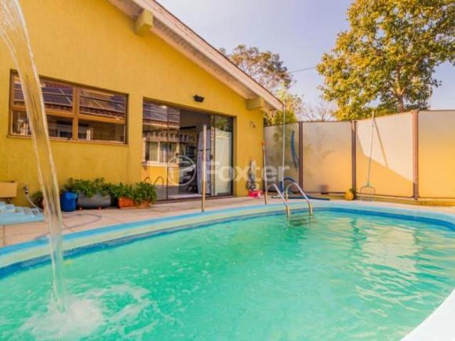 Casa, 4 dormitórios, 460 m², em Morro Santana