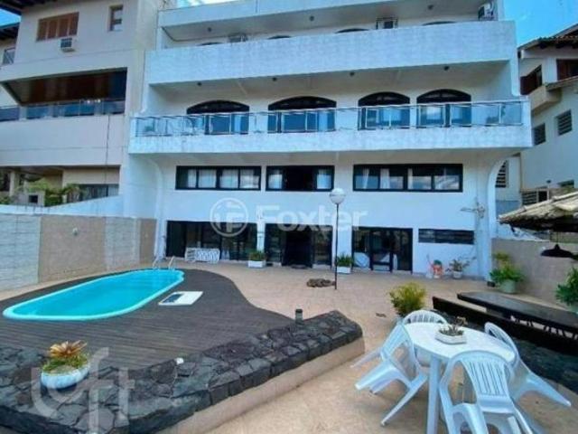 Casa, 4 dormitórios, 484.8 m², em Boa Vista