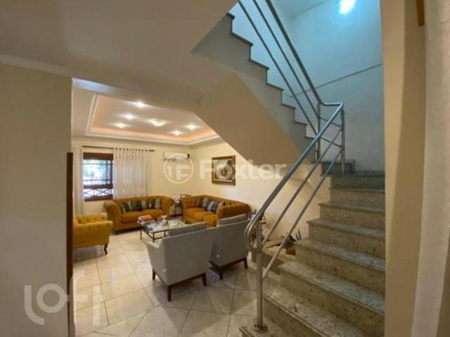 Casa, 4 dormitórios, 525.85 m², em Estância Velha