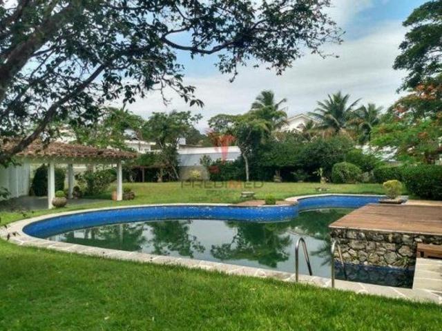 Casa 4 dormitórios 520m² 4 vagas Jardim Acapulco Guaruja/SP