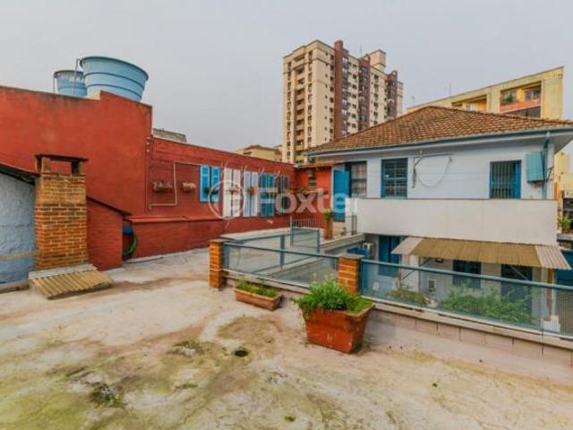 Casa, 4 dormitórios, 530 m², em Floresta