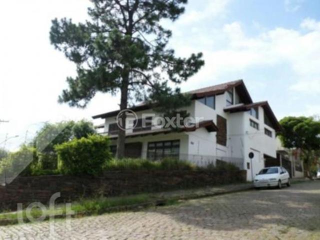 Casa, 4 dormitórios, 550 m², em Medianeira