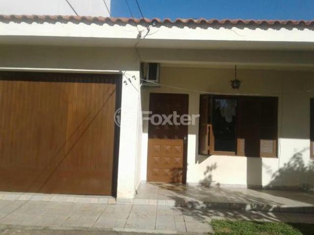 Casa, 4 dormitórios, 580.8 m², em Passo da Areia
