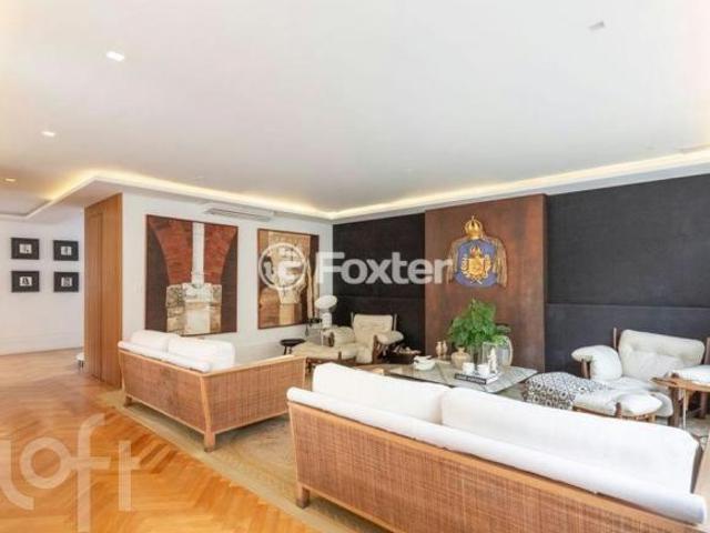Casa, 4 dormitórios, 657 m², em Pacaembu