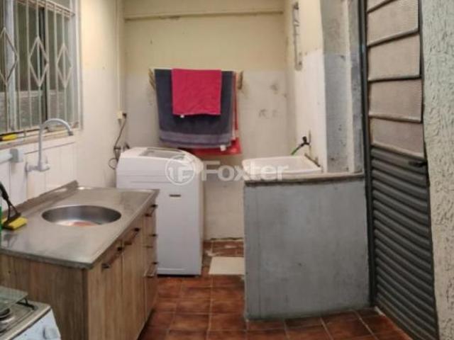 Casa, 4 dormitórios, 65 m², em Restinga
