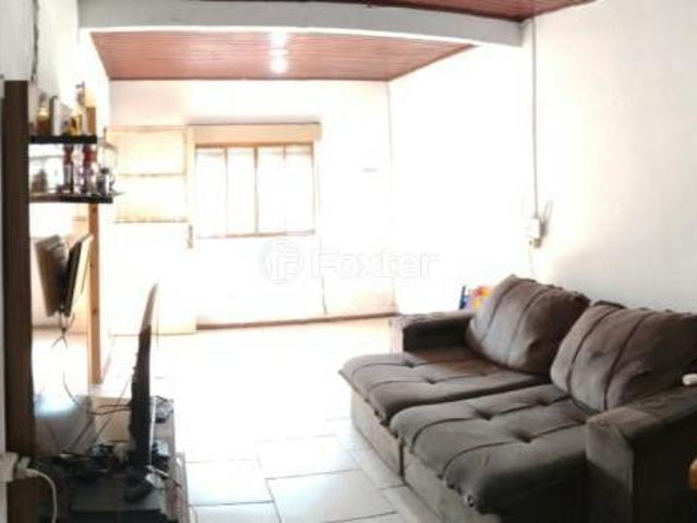 Casa, 4 dormitórios, 65 m², em Restinga