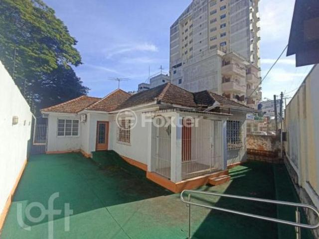 Casa, 4 dormitórios, 80 m², em Centro