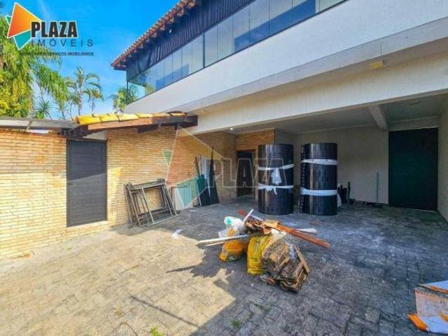 Casa 4 dormitórios com 2 suítes à venda, 297 m² por R$ 2.900.000 Canto do Forte Praia Grande/SP