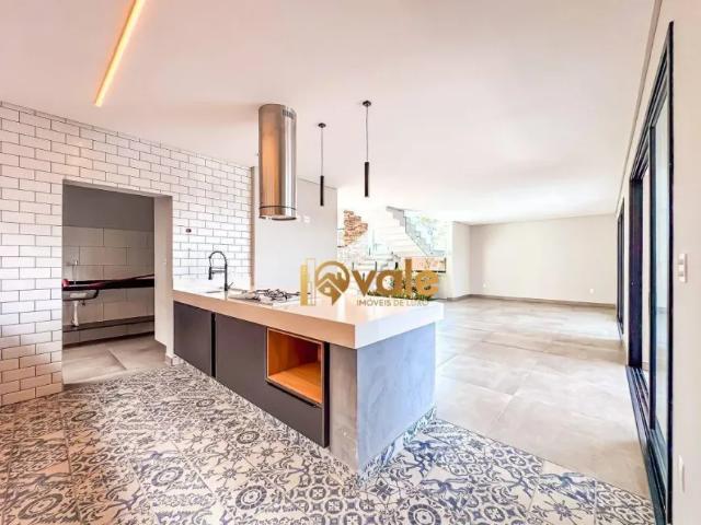 Casa 4 dormitórios à venda 415m² Condomínio Monte Carlo em São José dos Campos/SP