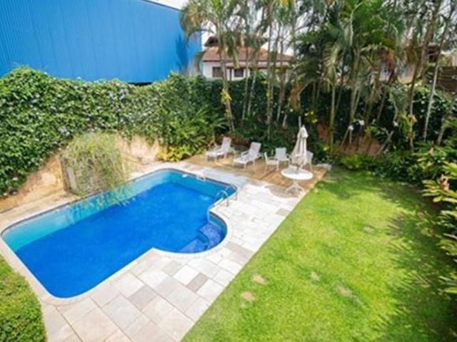 Casa 4 dormitorios a venda em Barra do Una