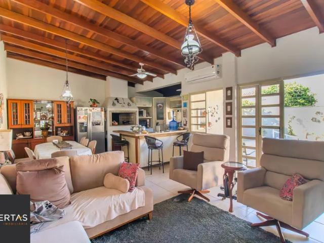 Casa 4 dormitórios à venda Espírito Santo Porto Alegre/RS