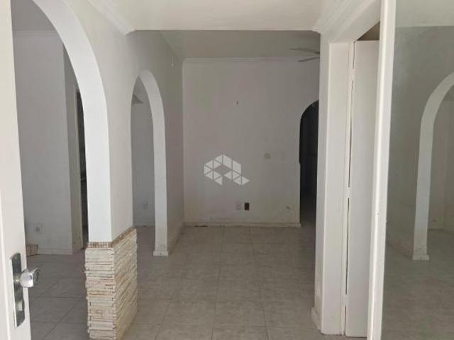 Casa 4 dormitorios a venda no bairro Guaruja