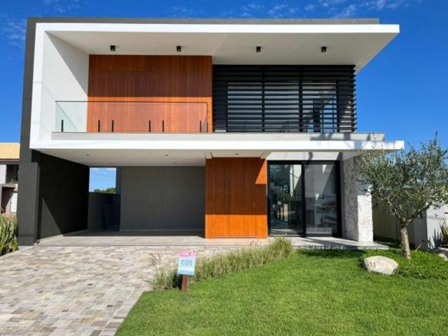 Casa 4 Dormitórios Bairro Condominio Arenas
