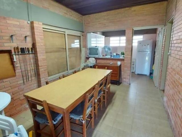 Casa 4 Dormitórios Bairro Centro