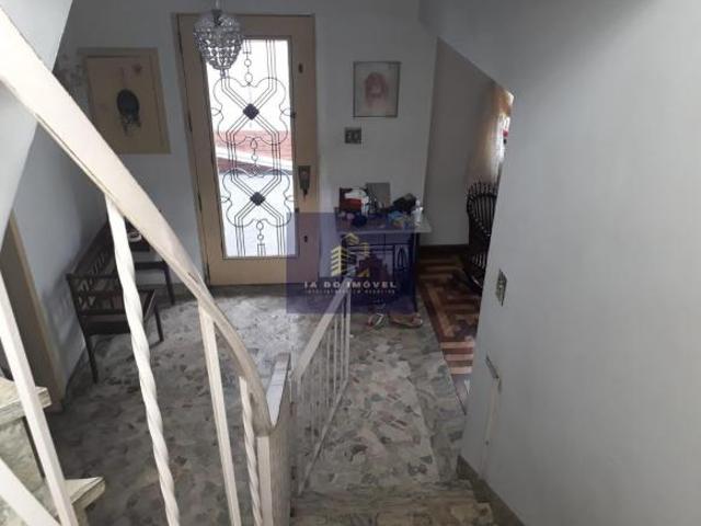 Casa 4 dormitórios e pomar