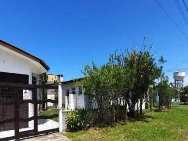 Casa 4 dormitórios em Imbé