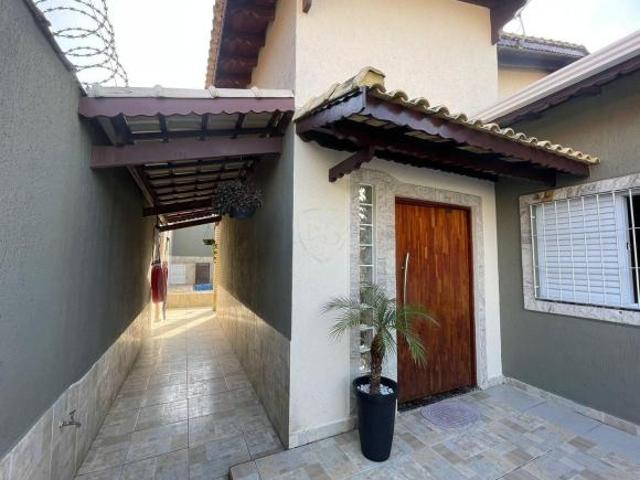 Casa 4 dormitórios FLORIDA