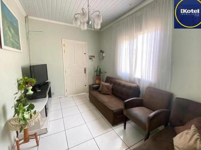 Casa 4 dormitórios I vaga 8 carros I Bairro Camaquã