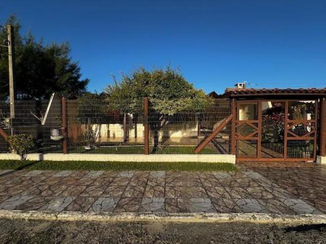 Casa 4 dormitórios ou + para Venda em Cidreira, Salinas, 4 dormitórios, 1 suíte, 3 banheiros, 1 vaga