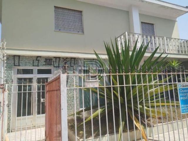 Casa à Venda na Lapa | 4 Dormitórios | Terreno Amplo | Excelente Oportunidade para Investimento