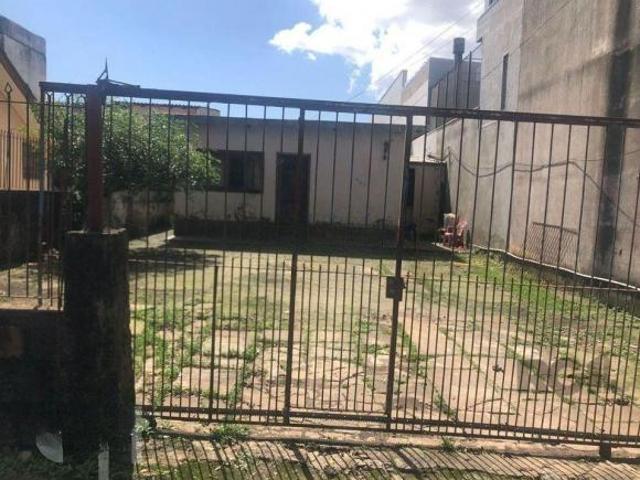 Casa 4 dormitórios no bairro Santa Maria Goretti