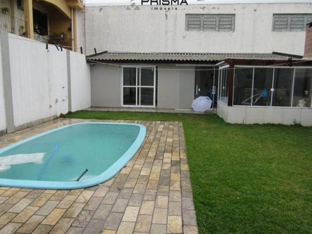 Casa 4 dormitórios, suíte, piscina, área gourmet