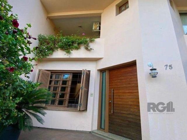 CASA 4 dorms. 3 vagas 254,79 m² SANTA TEREZA