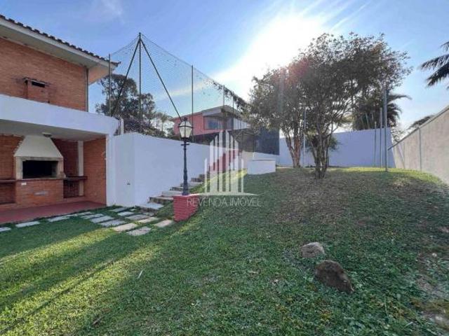 Casa 4 dorms 3 suítes 4 banheiros 5 vagas