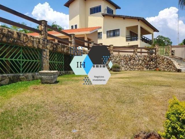 Casa 4 dorms, 1 suíte, 8 vagas, 550m² á venda no condomínio Cafezal VI em itupeva, Oportunidade!