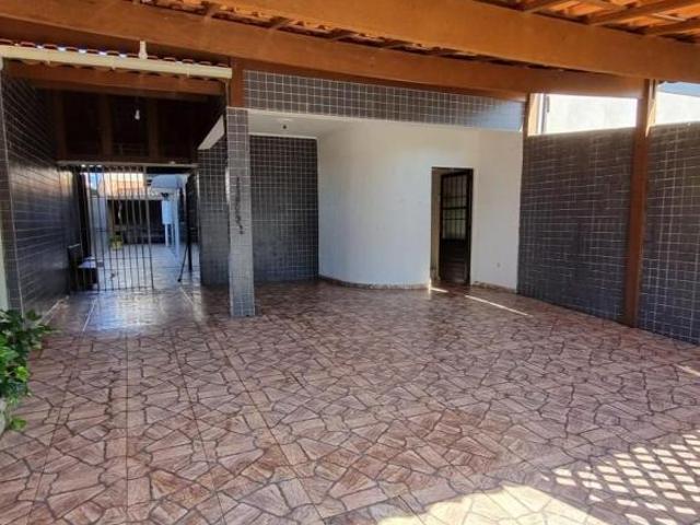 Casa 4 Dorms a 40m da Praia em Mongaguá | Parque Marinho