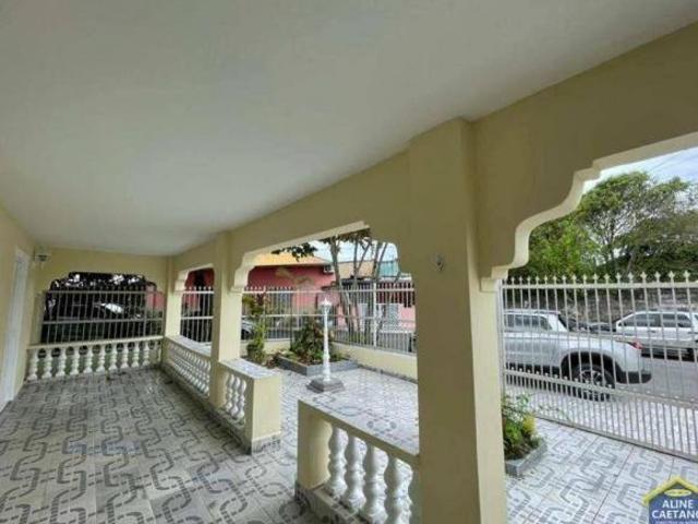 Casa 4 dorms em Solemar Apenas 100mts da Praia!