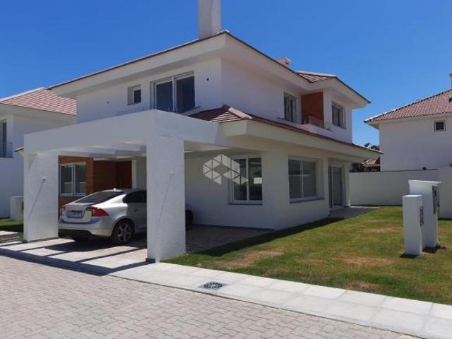 Casa 4 suítes no condomínio Green Village Golf Club Xangri lá/R