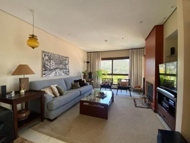 Casa 4 suítes com 463m² no Alphaville Residencial 10