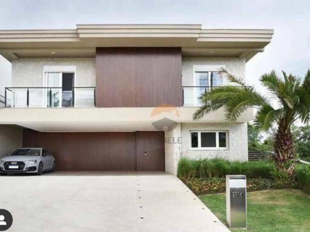 CASA 4 SUITES CONDOMINIO RESERVA SANTA MARIA JANDIRA SP