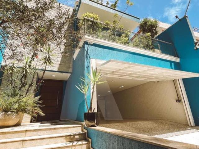 Casa 4 suítes Jardim São Bento