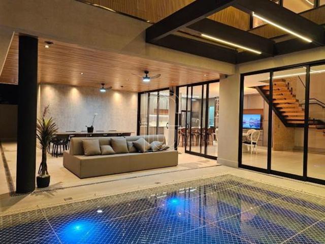 CASA 4 SUÍTES PARA VENDA NO CONDOMINIO HARAS PINDORAMA CABREÚVA SP