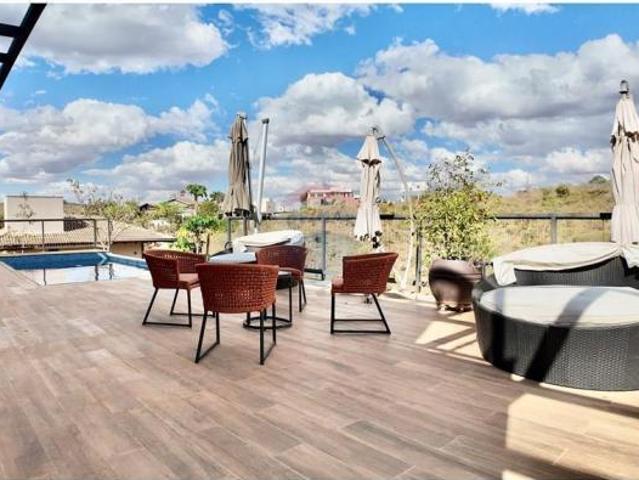 Casa 4 suítes Solar da Serra Jardim Botânico – Integração e Natureza