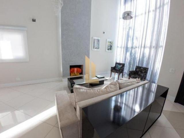 Casa 4 suítes 303,33 m²Condomínio Jaguary Urbanova