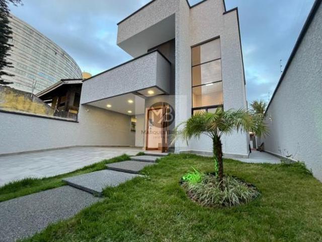 Casa 4 quartos, 4 banheiros, á venda em Centro, Peruíbe/SP