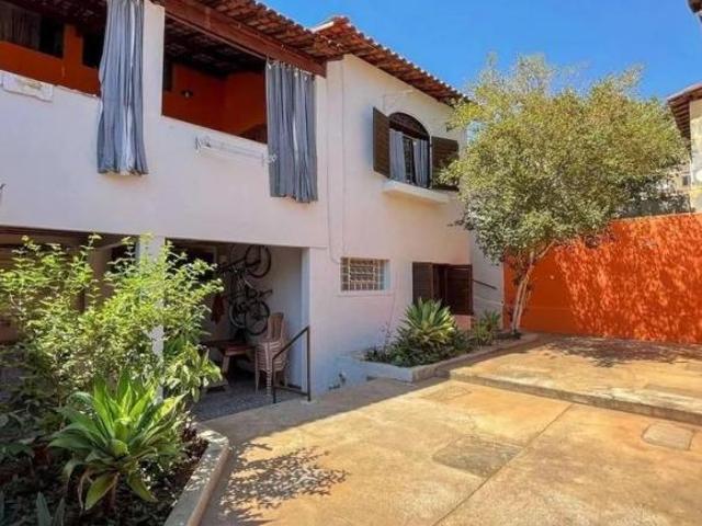 CASA| 4 QUARTOS | 1 SUITE | 3 BANHEIROS | 3 VAGAS