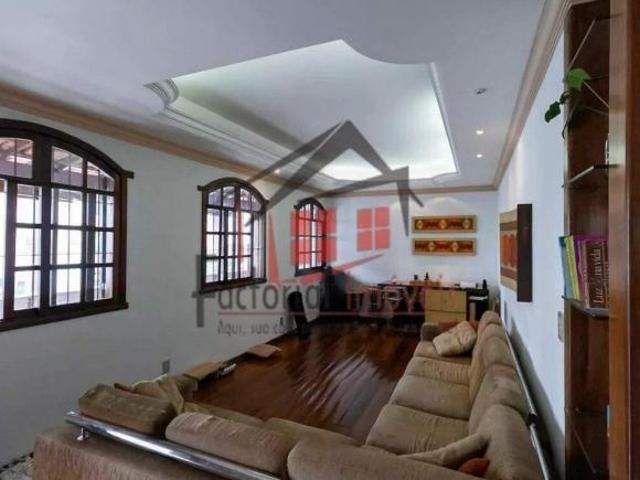Casa 4 Quartos, 1 Suíte, 4 Vagas à Venda Castelo, Belo Horizonte